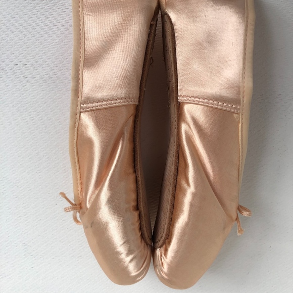 CHACOTT VERONESE | Shoes | Chacott Veronese Pointe Shoes Royal Pink C ...
